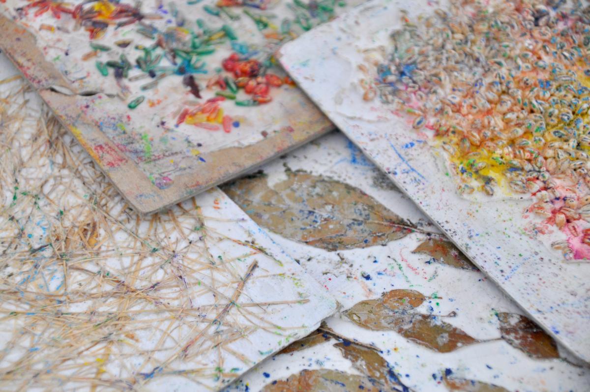 How to Make Rubbing Plates with Natural Materials | Carle Museum